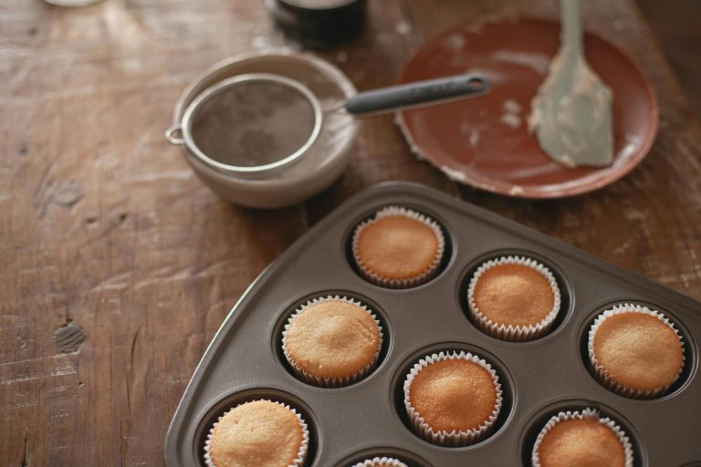 Muffin Pan Sizes | Muffin Tin Sizes | FLYTINBOTTLE